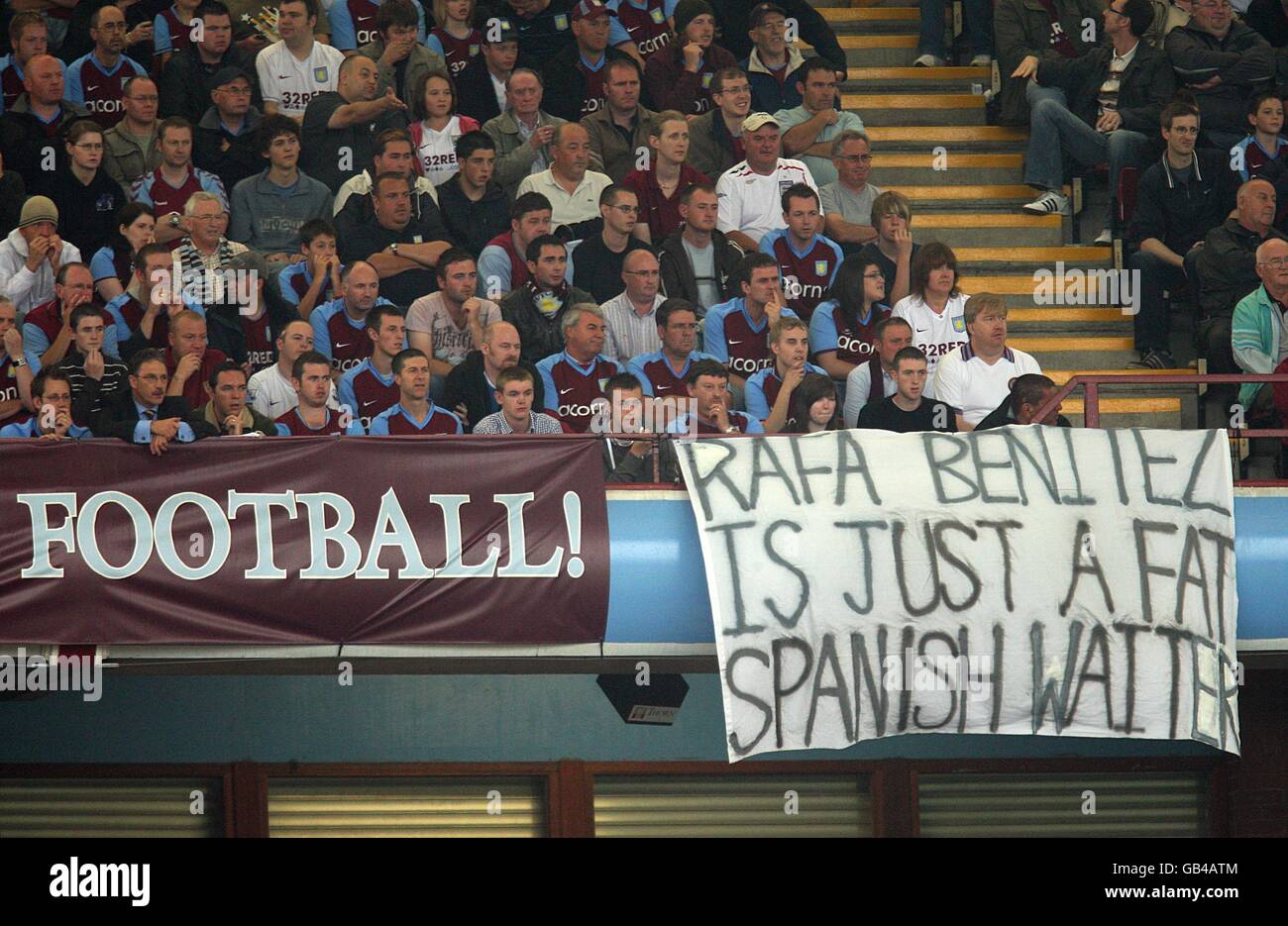 Rafa benitez liverpool banner hi-res stock photography and images - Alamy