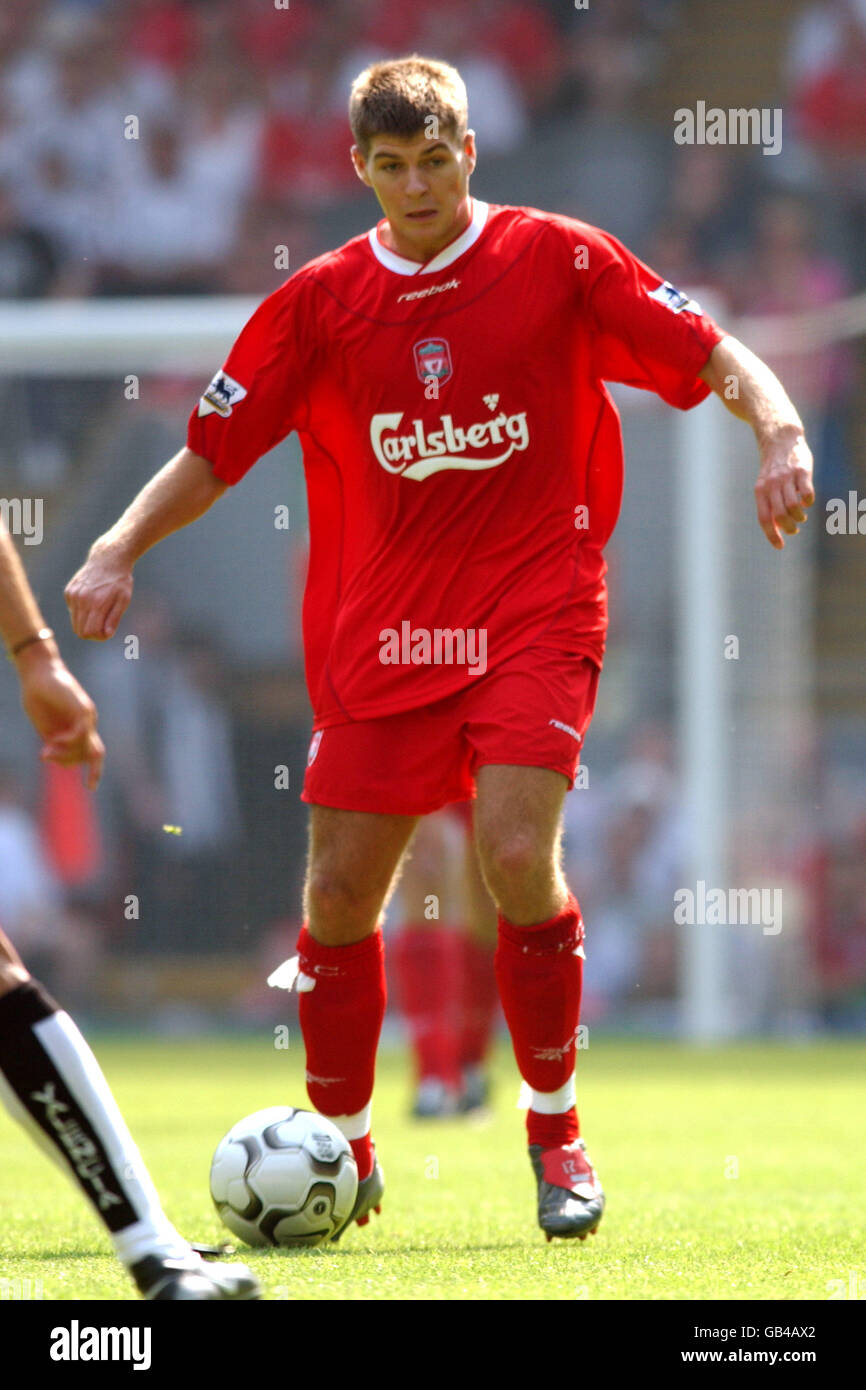 Steven Gerrard Liverpool High Resolution Stock Photography and Images ...