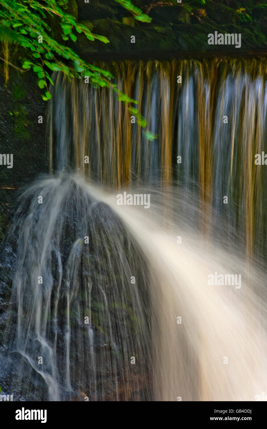 The Caldermill Falls on the river Calder in Lochwinnoch, Renfrewshire ...