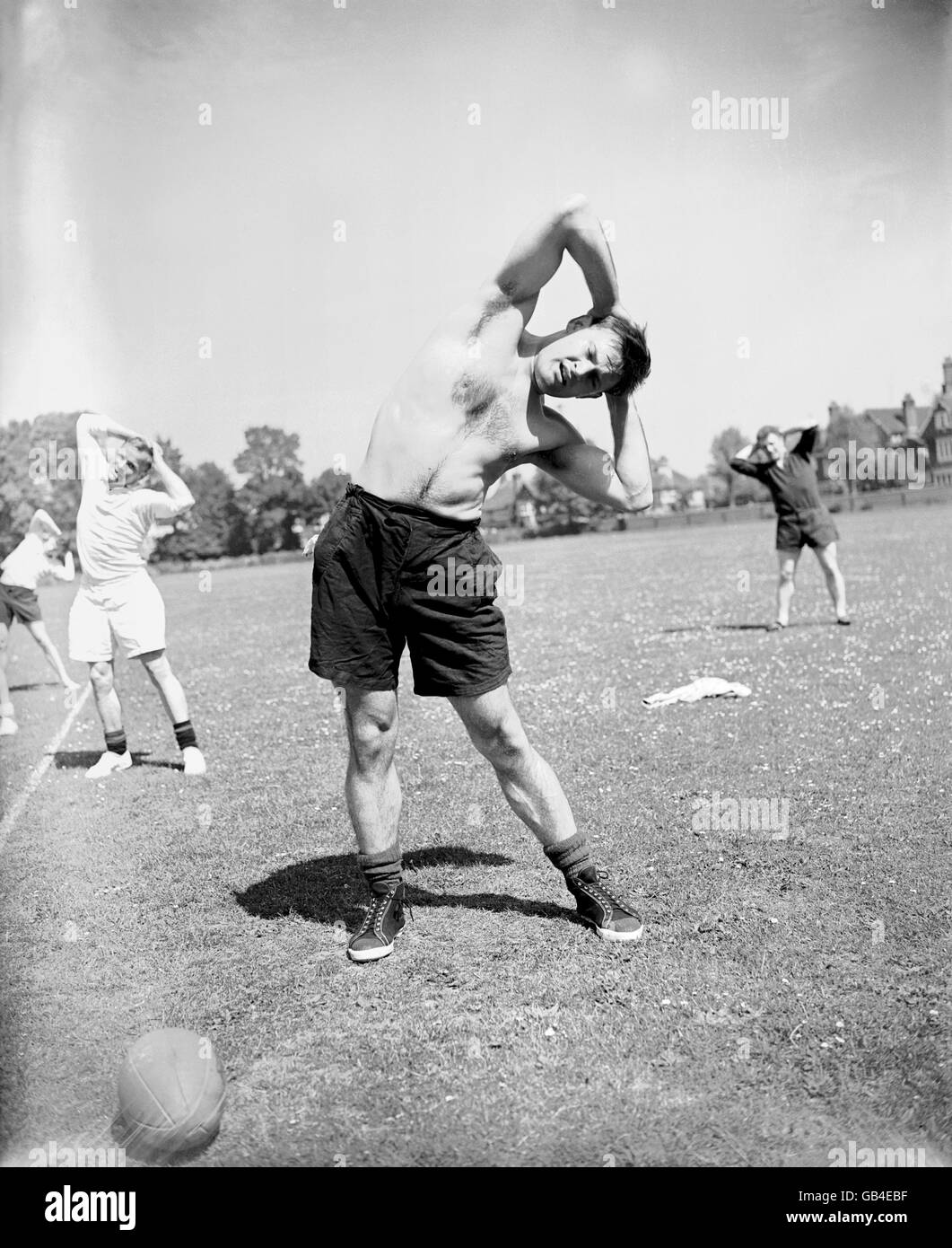 British Lions Captain Robin Thompson warms up during the training ...