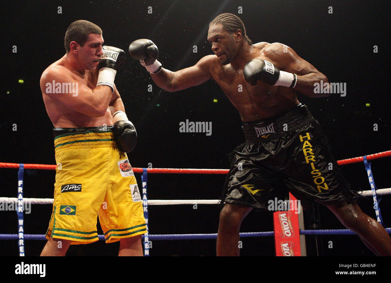 Sport boxing action audley harrison hi-res stock photography and images ...