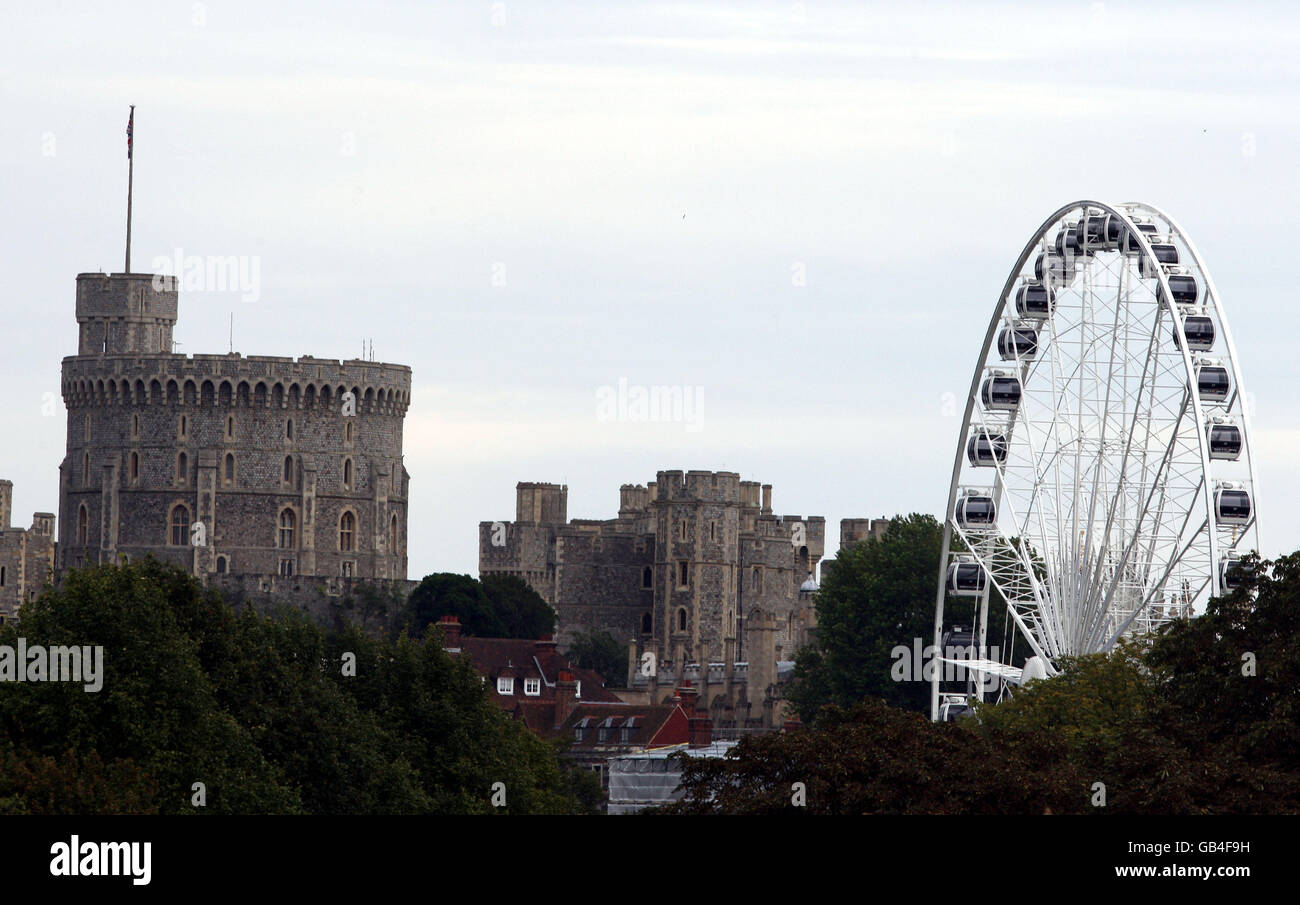Windsor wheel hi-res stock photography and images - Alamy