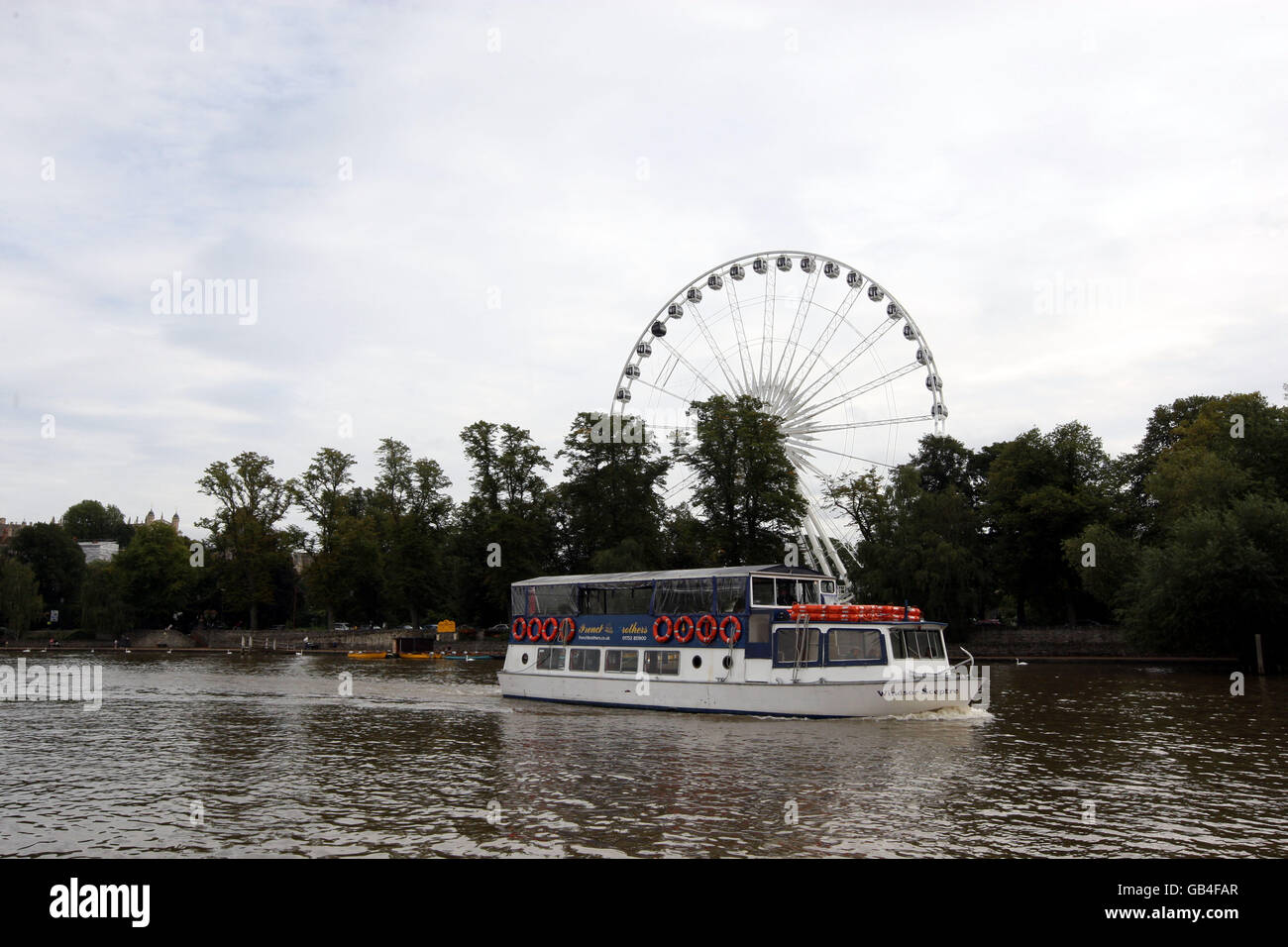 Royal Windsor Wheel - Alexandra Gardens Stock Photo - Alamy