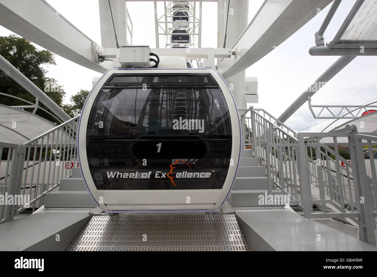Royal Windsor Wheel - Alexandra Gardens Stock Photo - Alamy