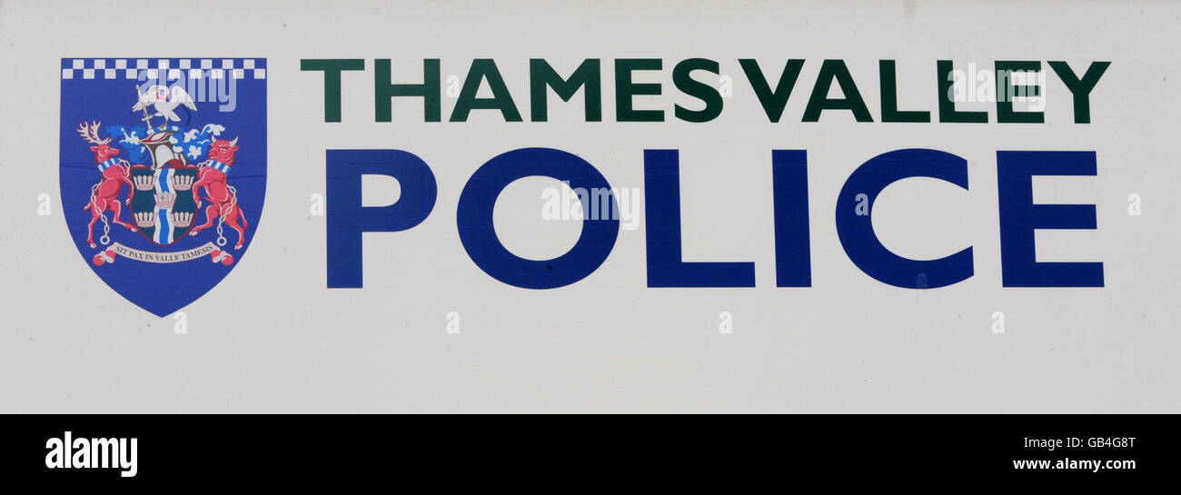 Generic stock of thames valley police badge hi-res stock photography ...
