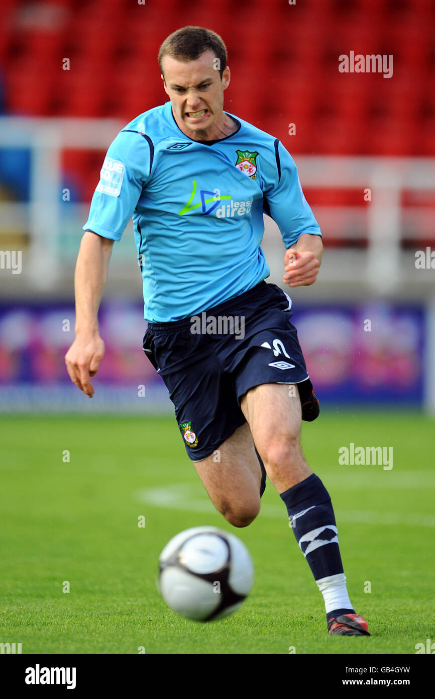 Soccer blue square premier league rushden diamonds wrexham nene park hi ...