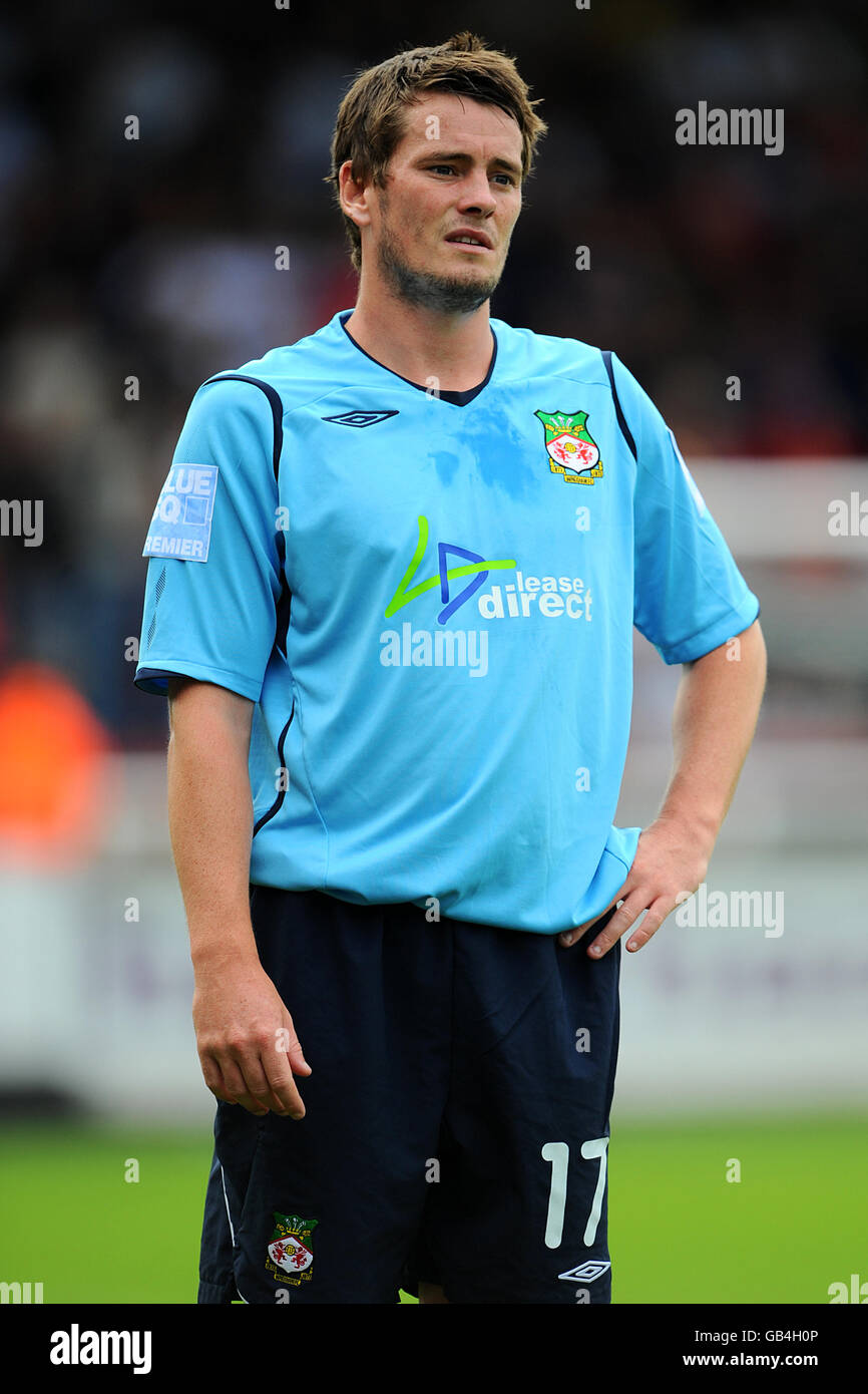 Soccer blue square premier league rushden diamonds wrexham nene park hi ...