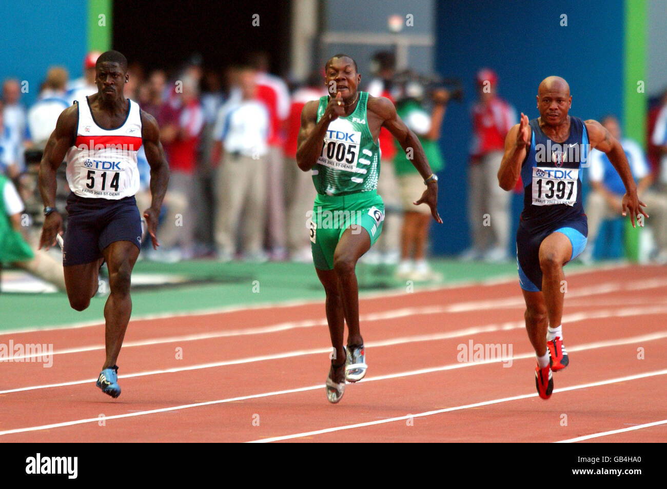Usas maurice greene in action in the mens 100m hi-res stock photography ...