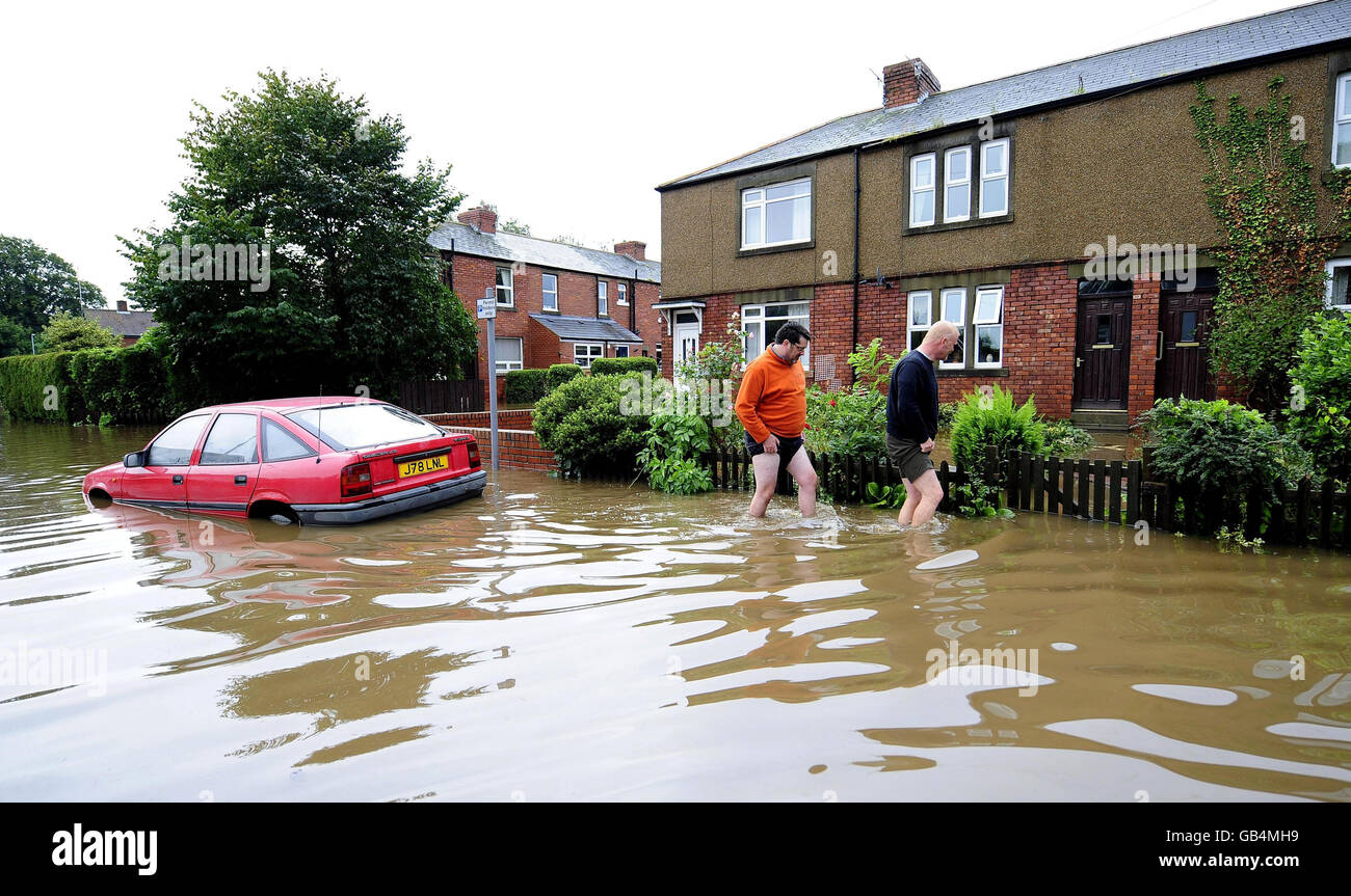 Morpeth flooding hi-res stock photography and images - Alamy