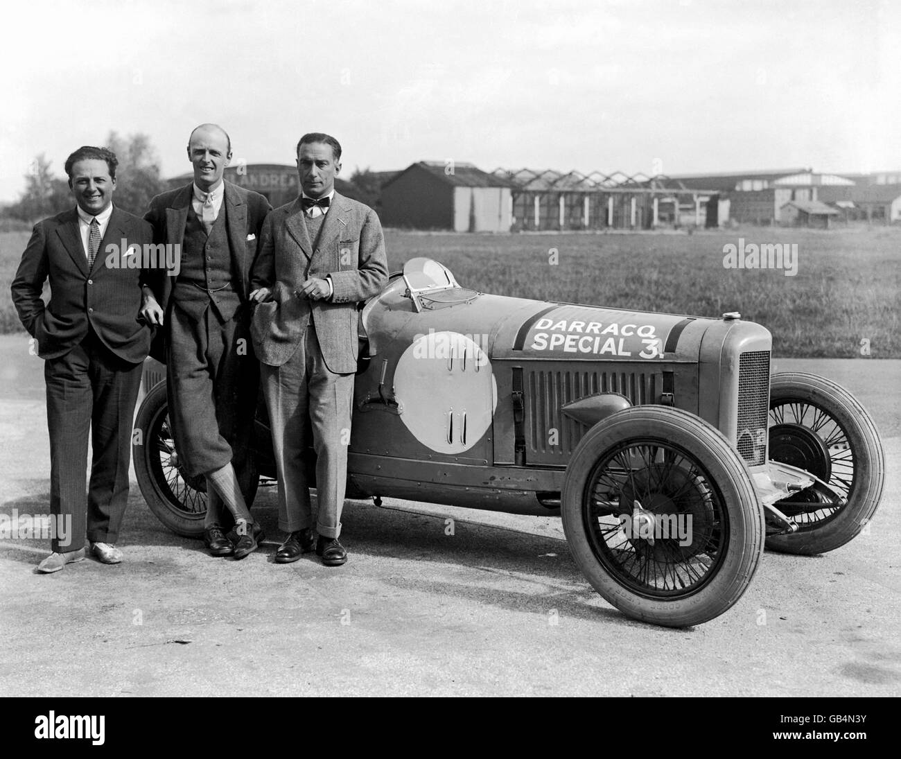 200 mile race car hi-res stock photography and images - Alamy