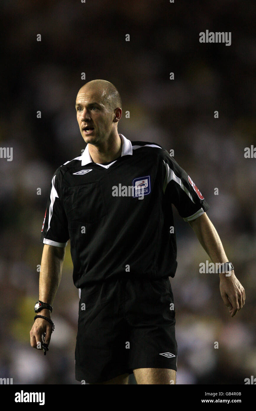 Soccer - Johnstone's Paint Trophy - Northern Section - First Round ...