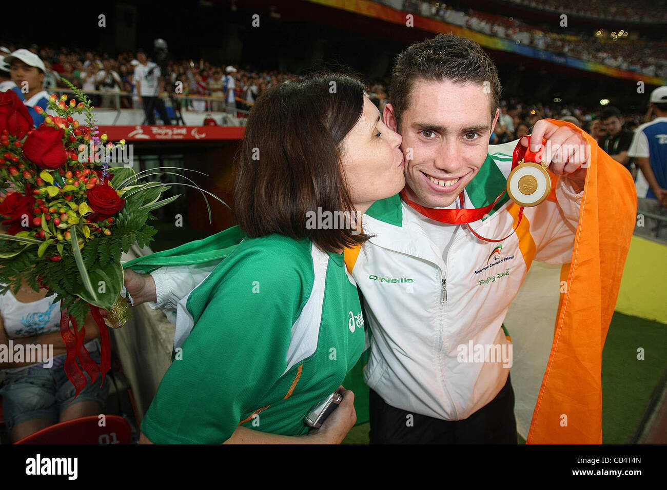 Ireland's Jason Smyth with his mum Diane after winning the gold medal ...