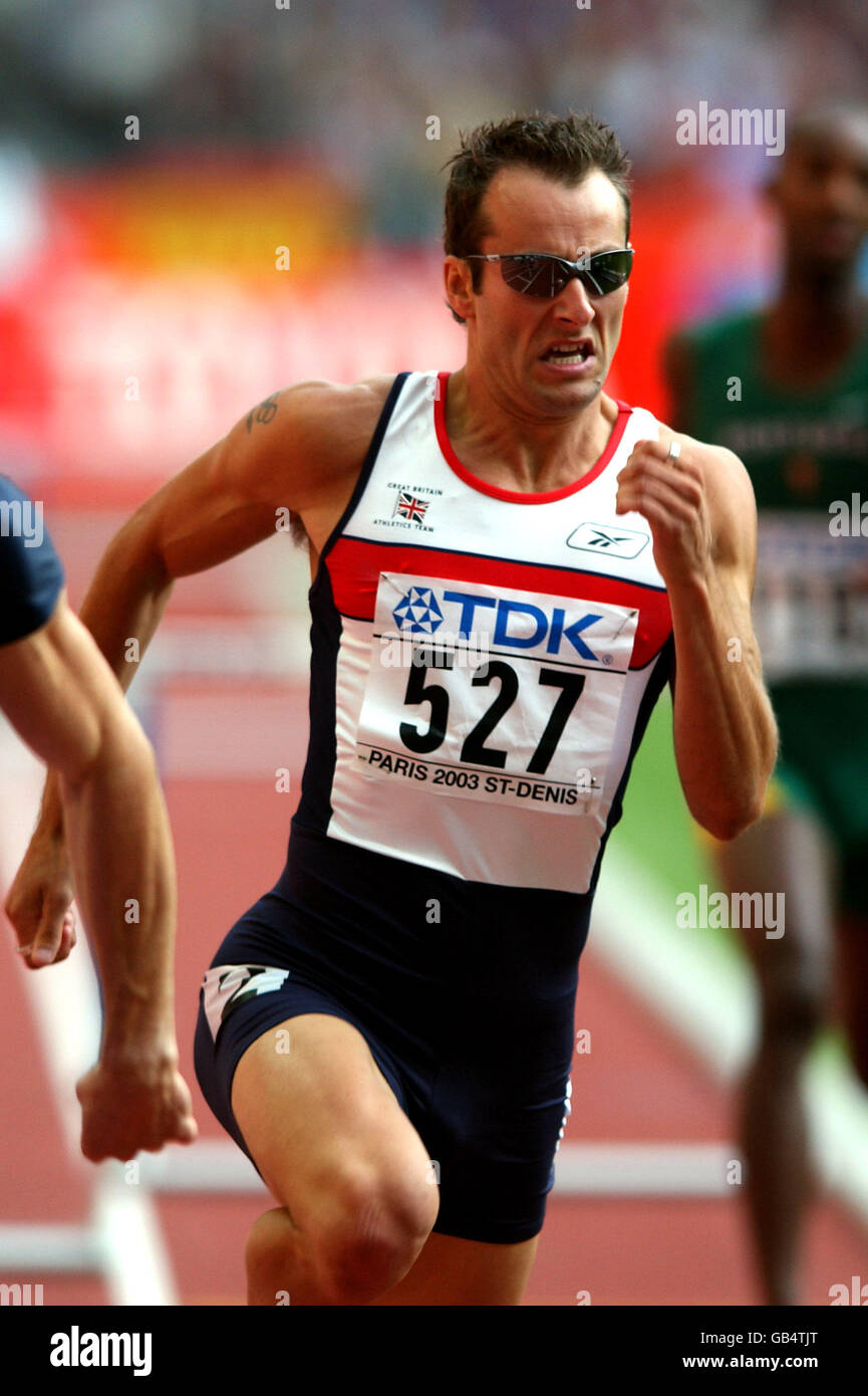 Chris rawlinson in action in the mens 400m hurdles hi-res stock ...
