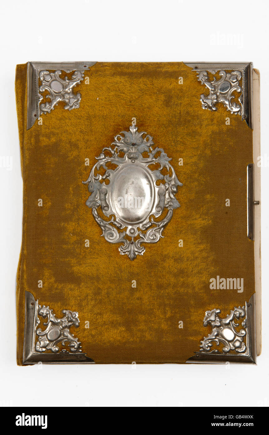 Old photo album Stock Photo - Alamy