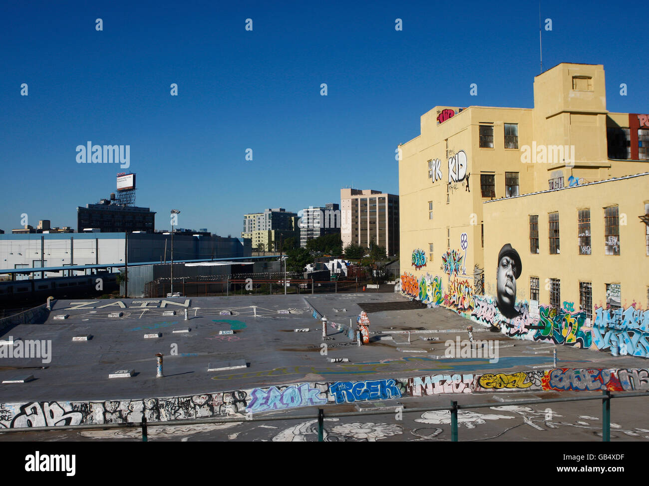 Buildings covered in graffiti, New York City, New York, USA, America ...