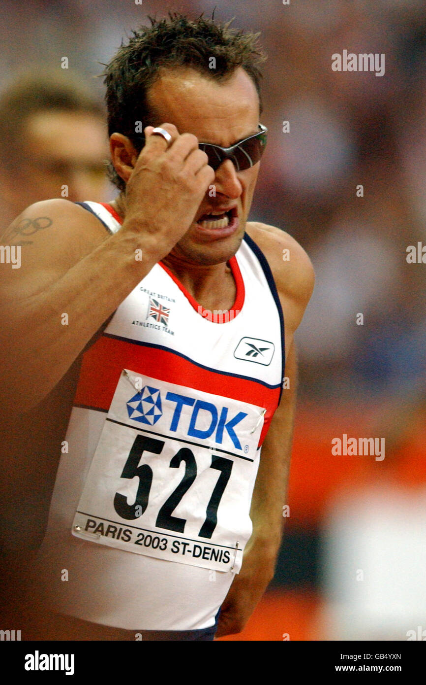 Chris rawlinson in action in the mens 400m hurdles hi-res stock ...