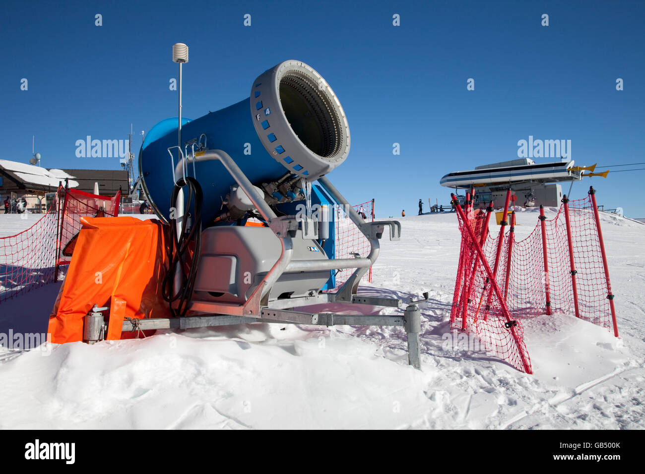Snow cannon, snow making machine on the mountaintop plateau on ...