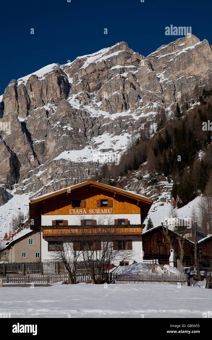 Colfosco snow alta badia dolomites hi-res stock photography and images ...