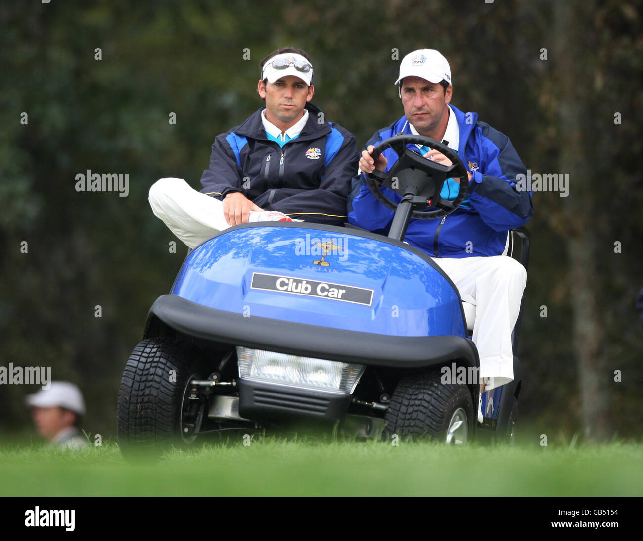 Golf - 37th Ryder Cup - USA v Europe - Day Two - Valhalla Golf Club ...