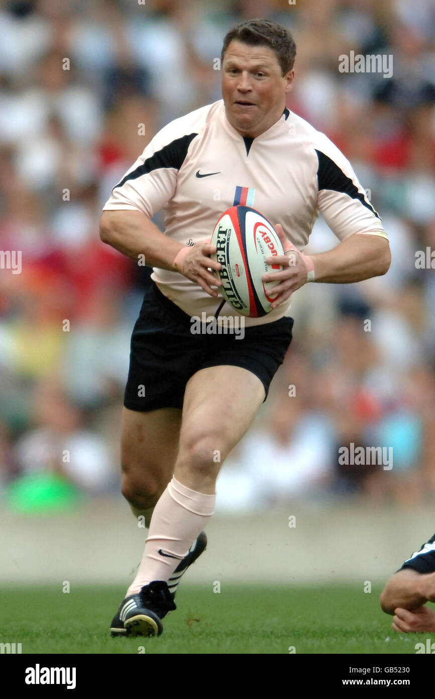 Rugby charity union full length ampics hi-res stock photography and ...