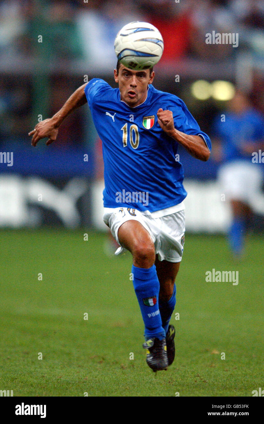 Soccer european championships 2004 qualifier group nine italy v wales ...
