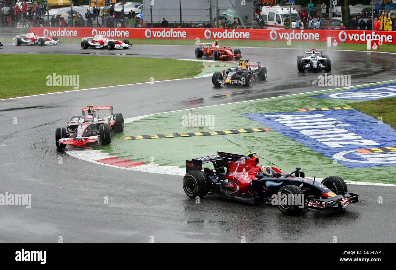 Formula 1 car behind hi-res stock photography and images - Alamy