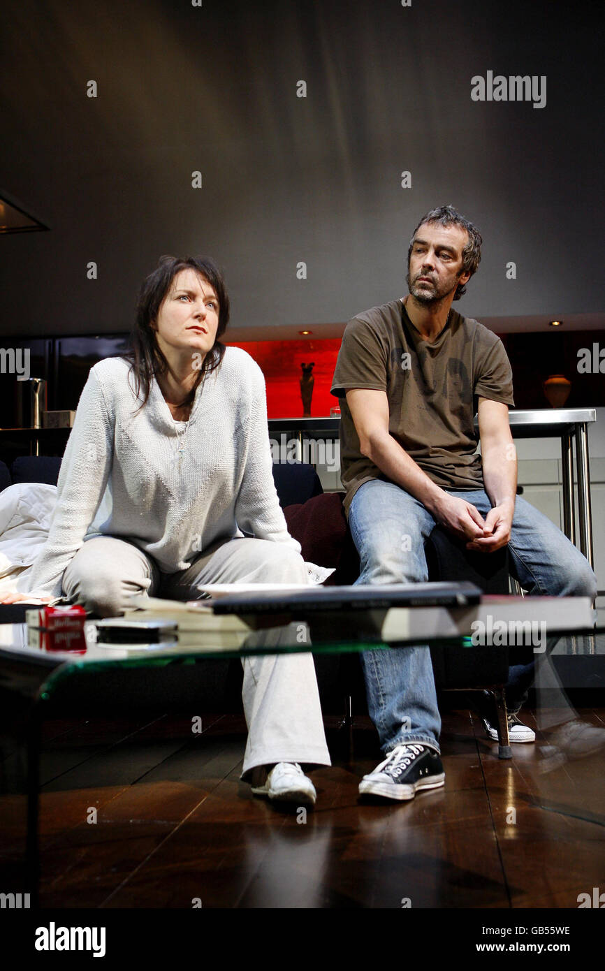 John hannah actor susan hannah hi-res stock photography and images - Alamy