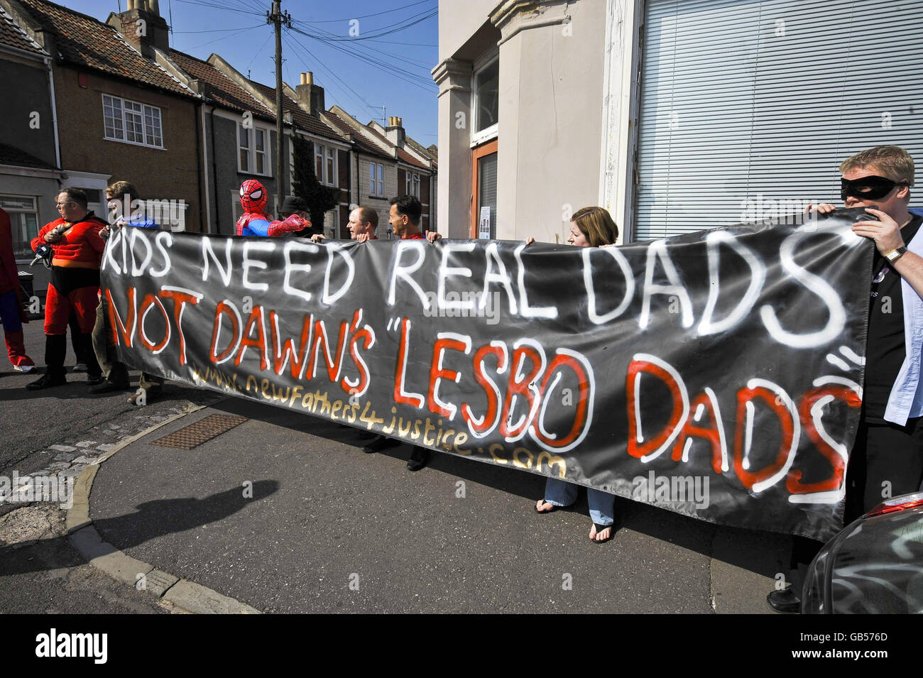 Fathers 4 Justice protest Stock Photo - Alamy
