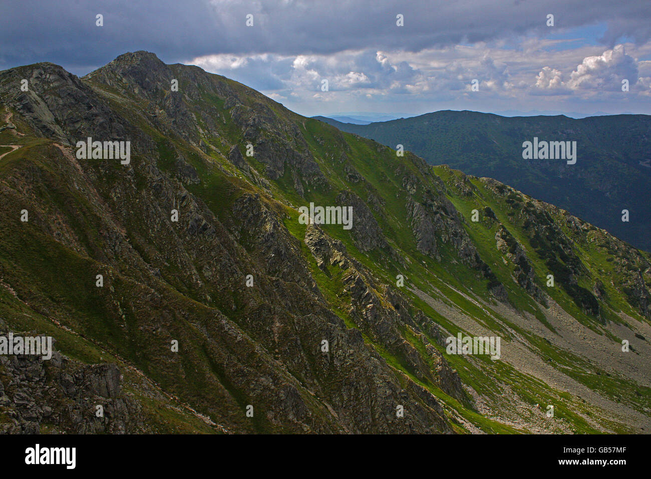 Big rock green mountain hi-res stock photography and images - Alamy