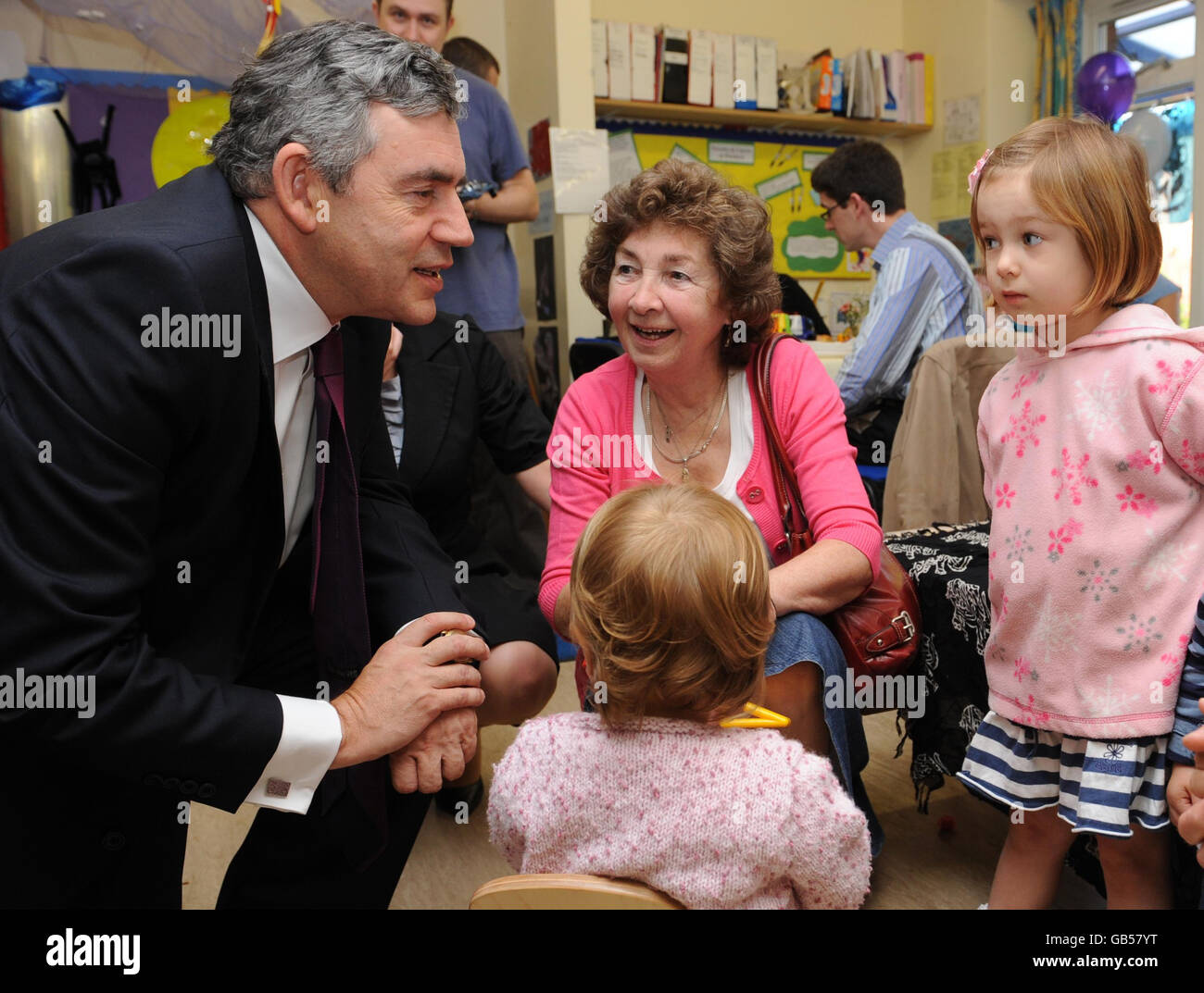 Sure start children hi-res stock photography and images - Alamy