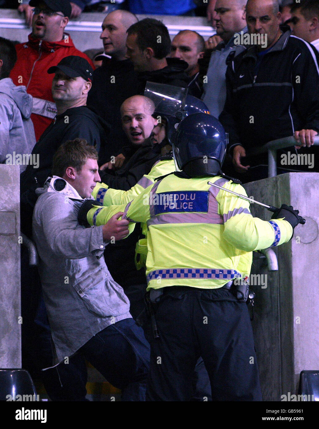 Football hooligans stadium hi-res stock photography and images - Alamy