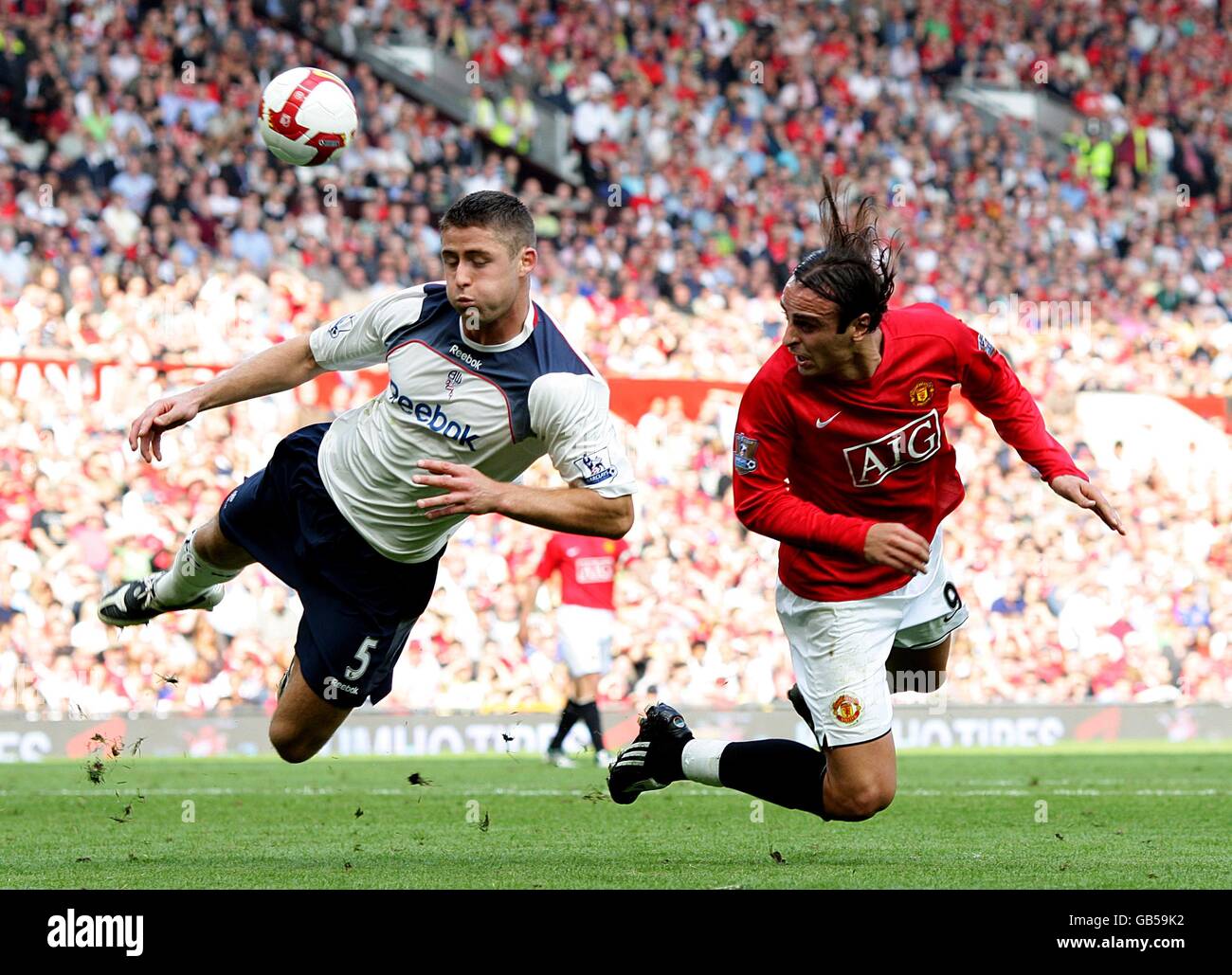 Soccer 2000s hi-res stock photography and images - Alamy