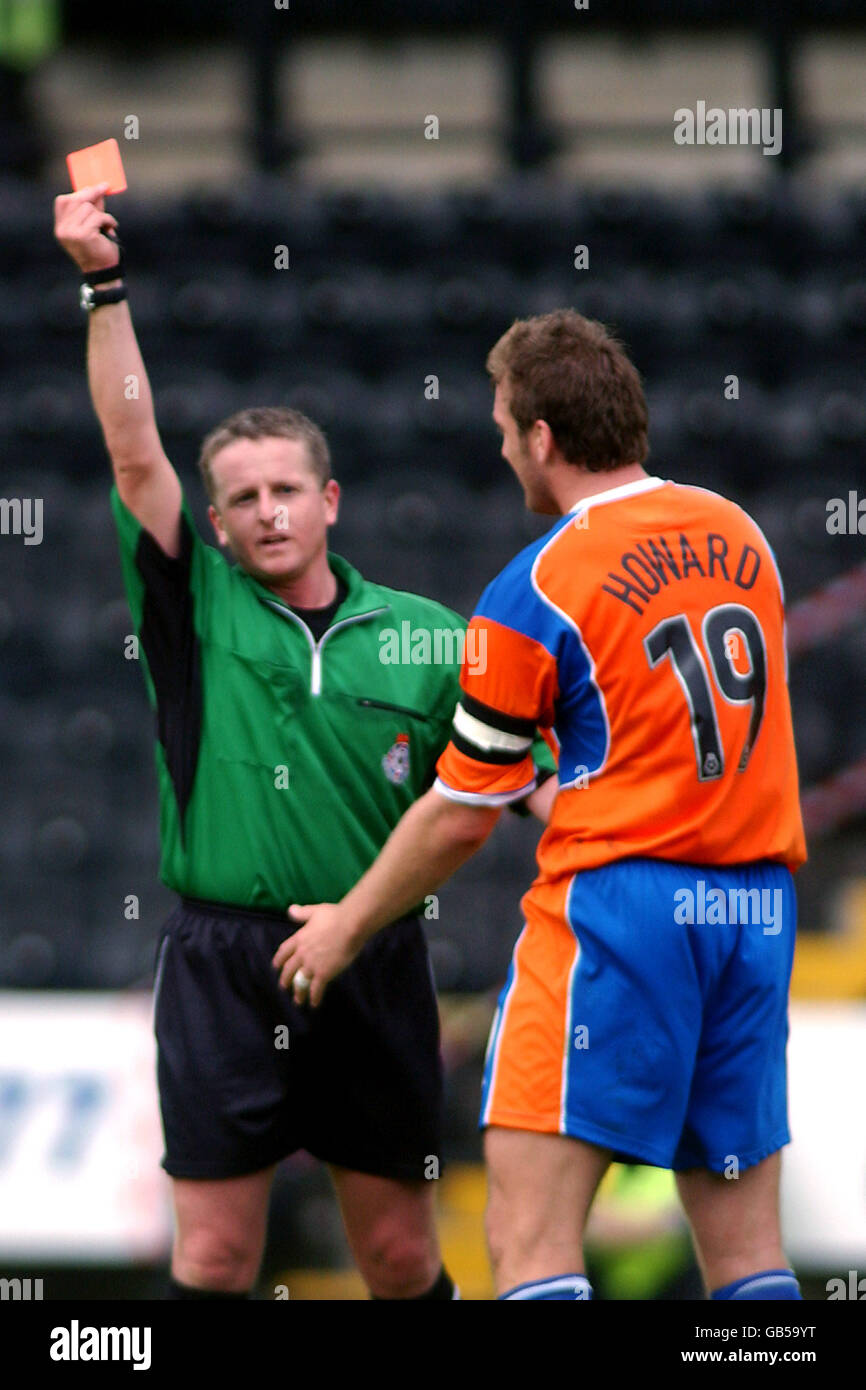Referee colin webster hi-res stock photography and images - Alamy