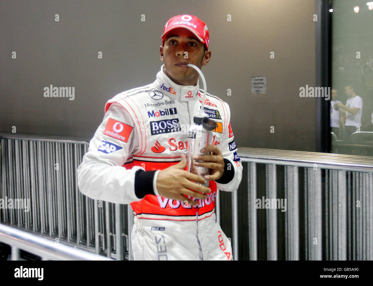 Singapore f1 racing circuit hi-res stock photography and images - Alamy