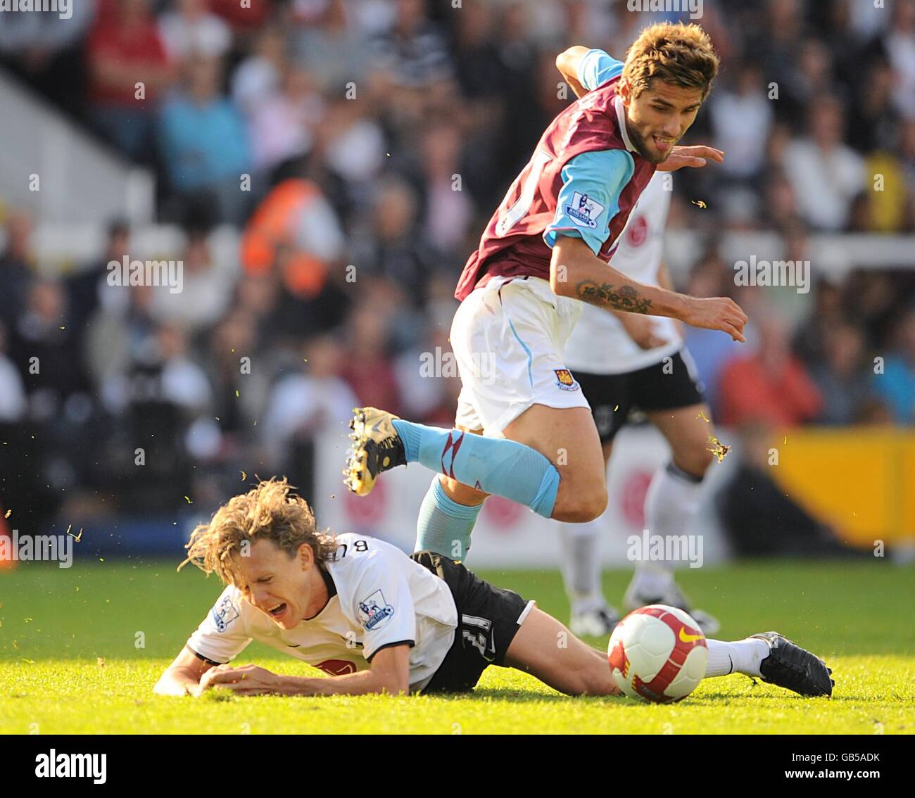 Fulhams jimmy bullard hi-res stock photography and images - Alamy