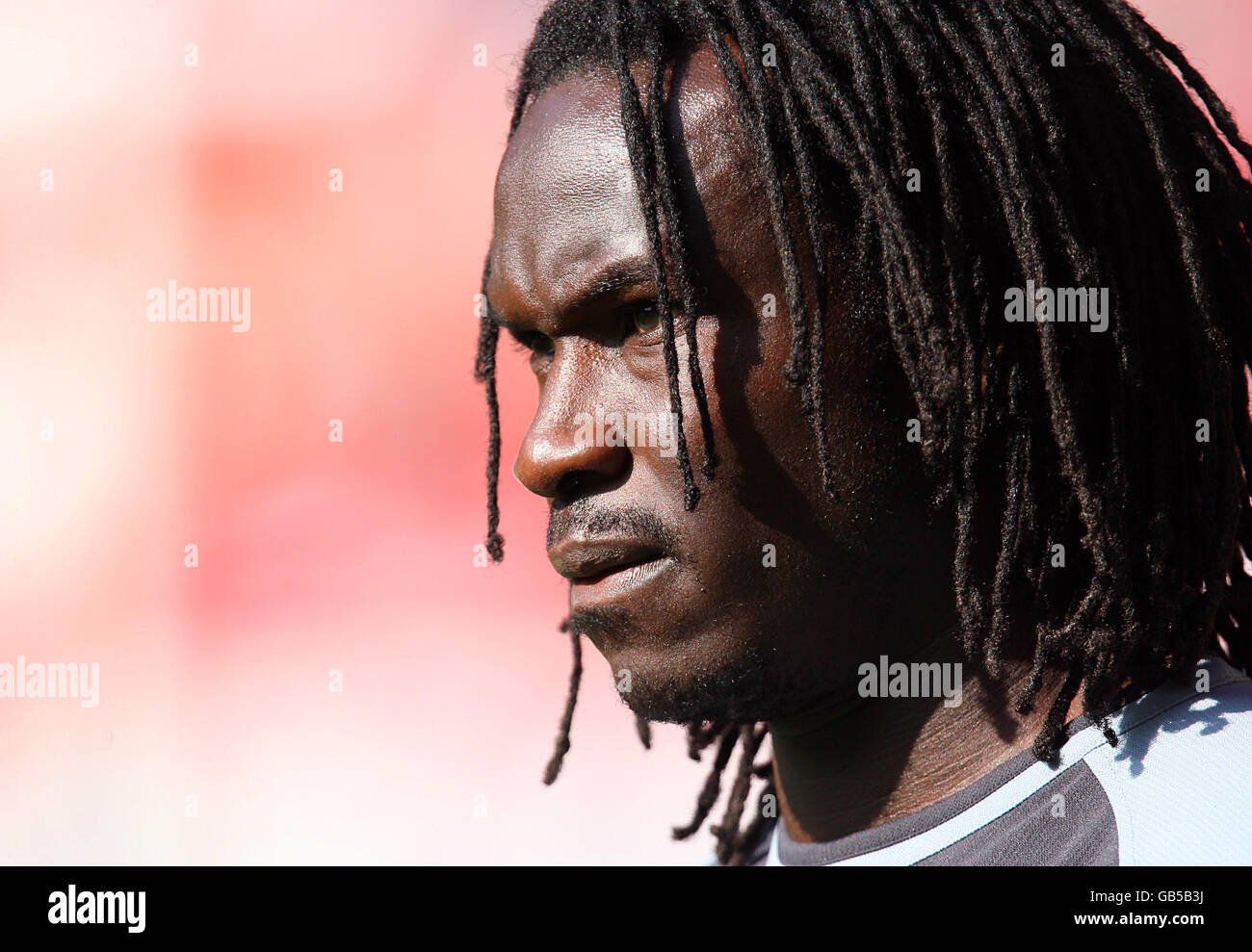 Football headshot head shot dreadlocks hi-res stock photography and ...