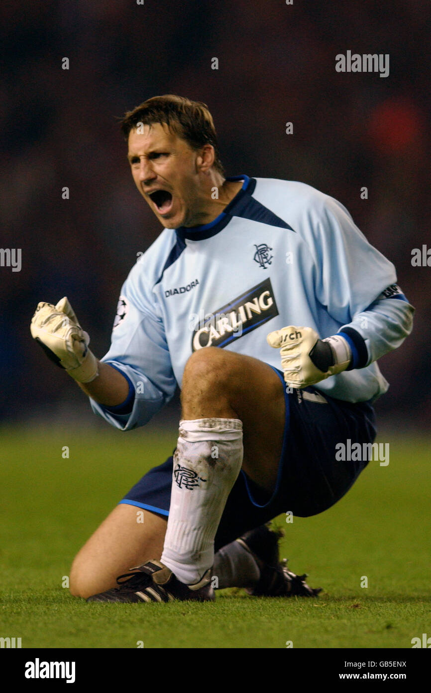 Rangers goalkeeper stefan klos hi-res stock photography and images - Alamy