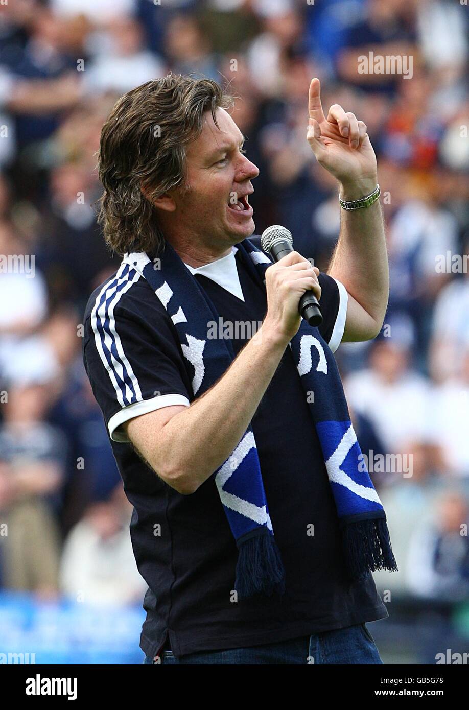 Gordon sinclair world cup hi-res stock photography and images - Alamy