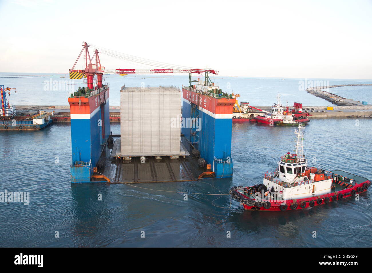 Caisson hi-res stock photography and images - Alamy