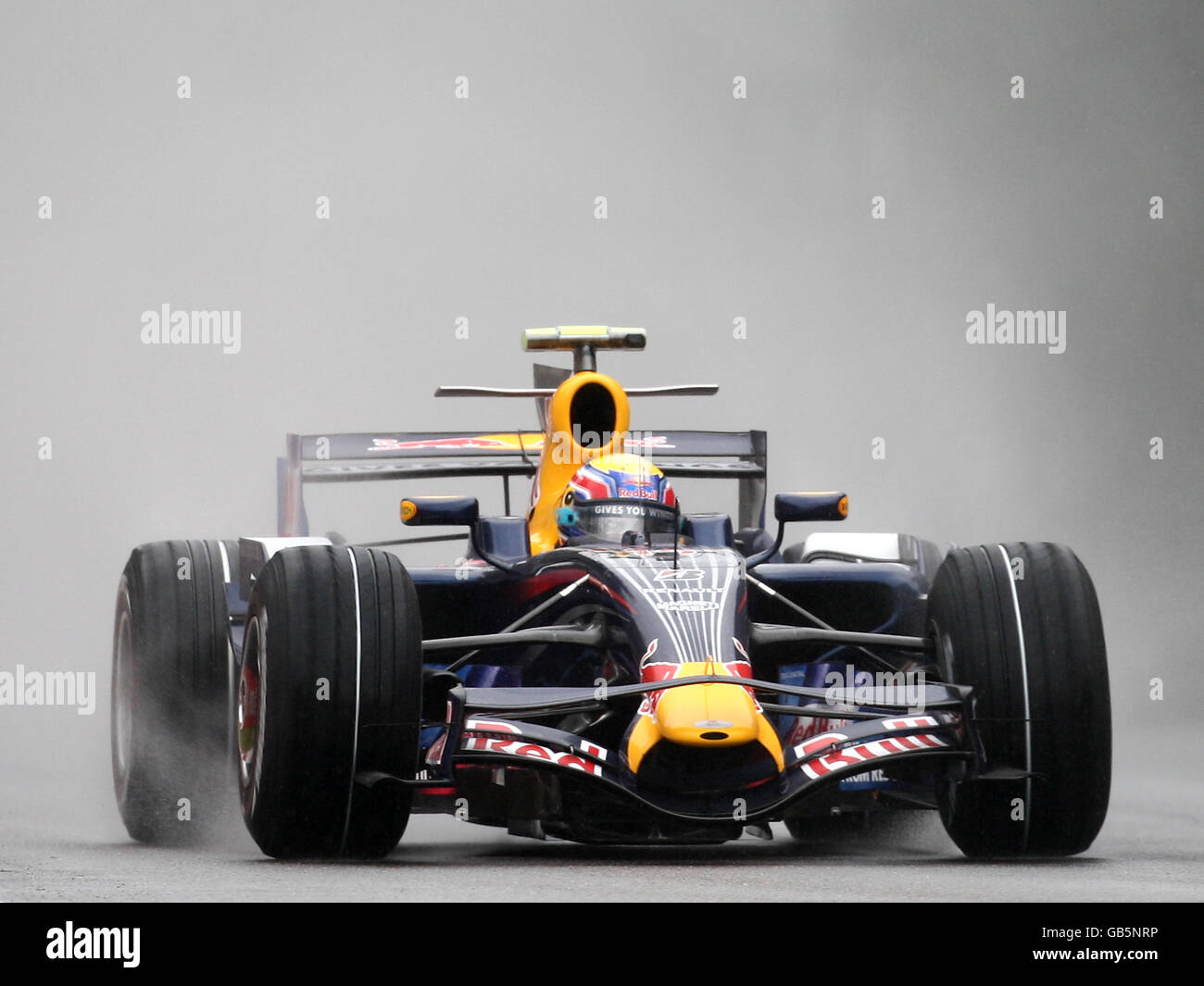 F1 formula 1one gp grand prix spray hi-res stock photography and images ...