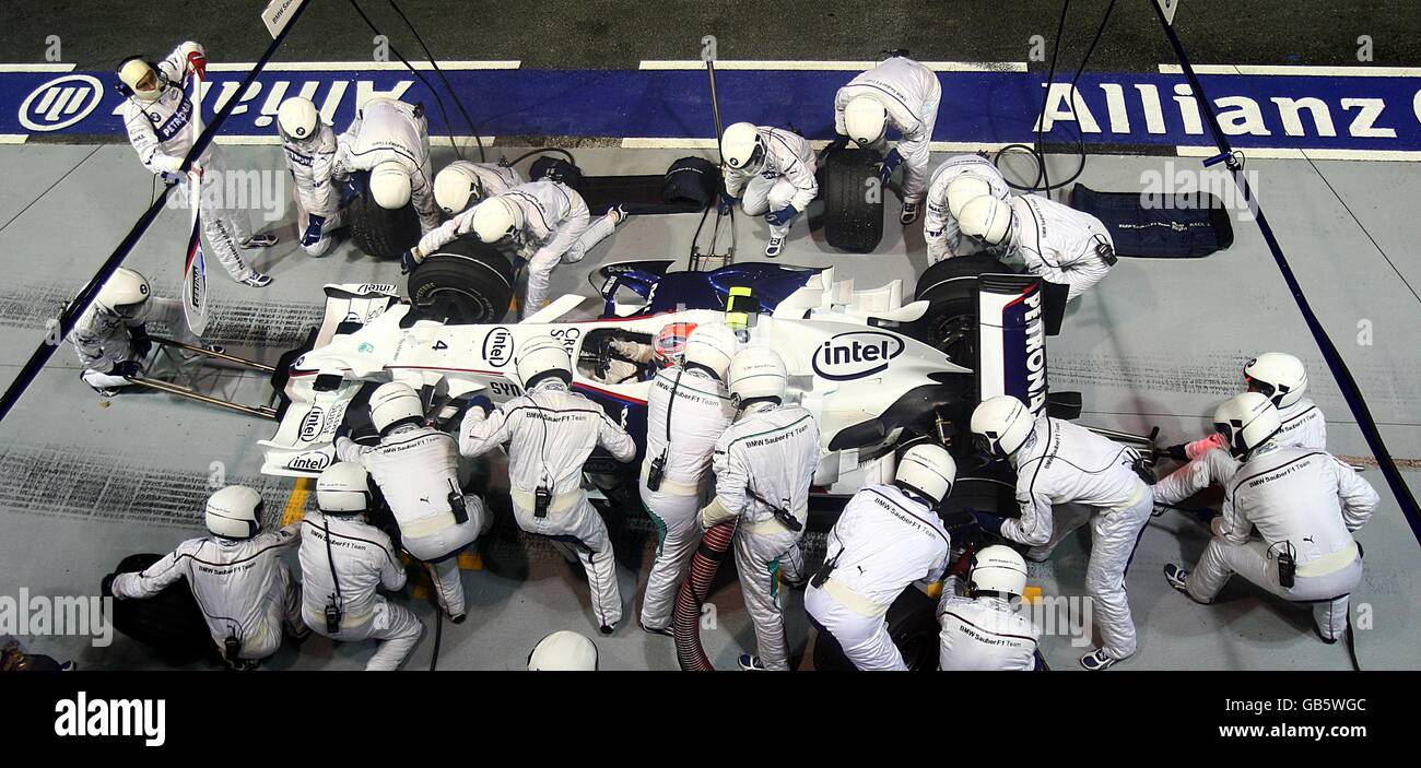 Formula 1 pit stop bmw hi-res stock photography and images - Alamy