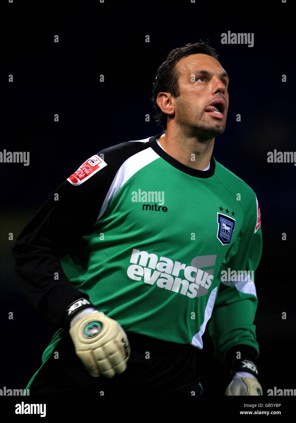Ipswich town goalkeeper richard wright hi-res stock photography and ...