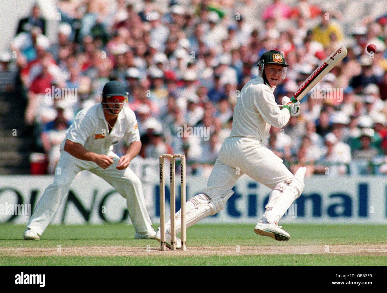 Cricket - The Ashes - England v Australia - 1st Test - Day Four - Old ...