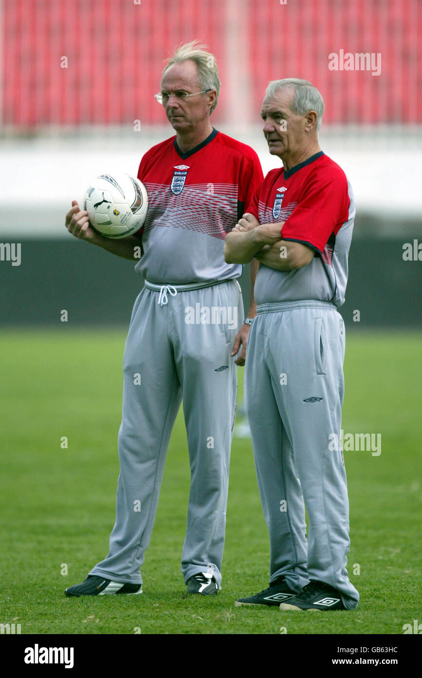 Sven goran eriksson tord grip hi-res stock photography and images - Alamy