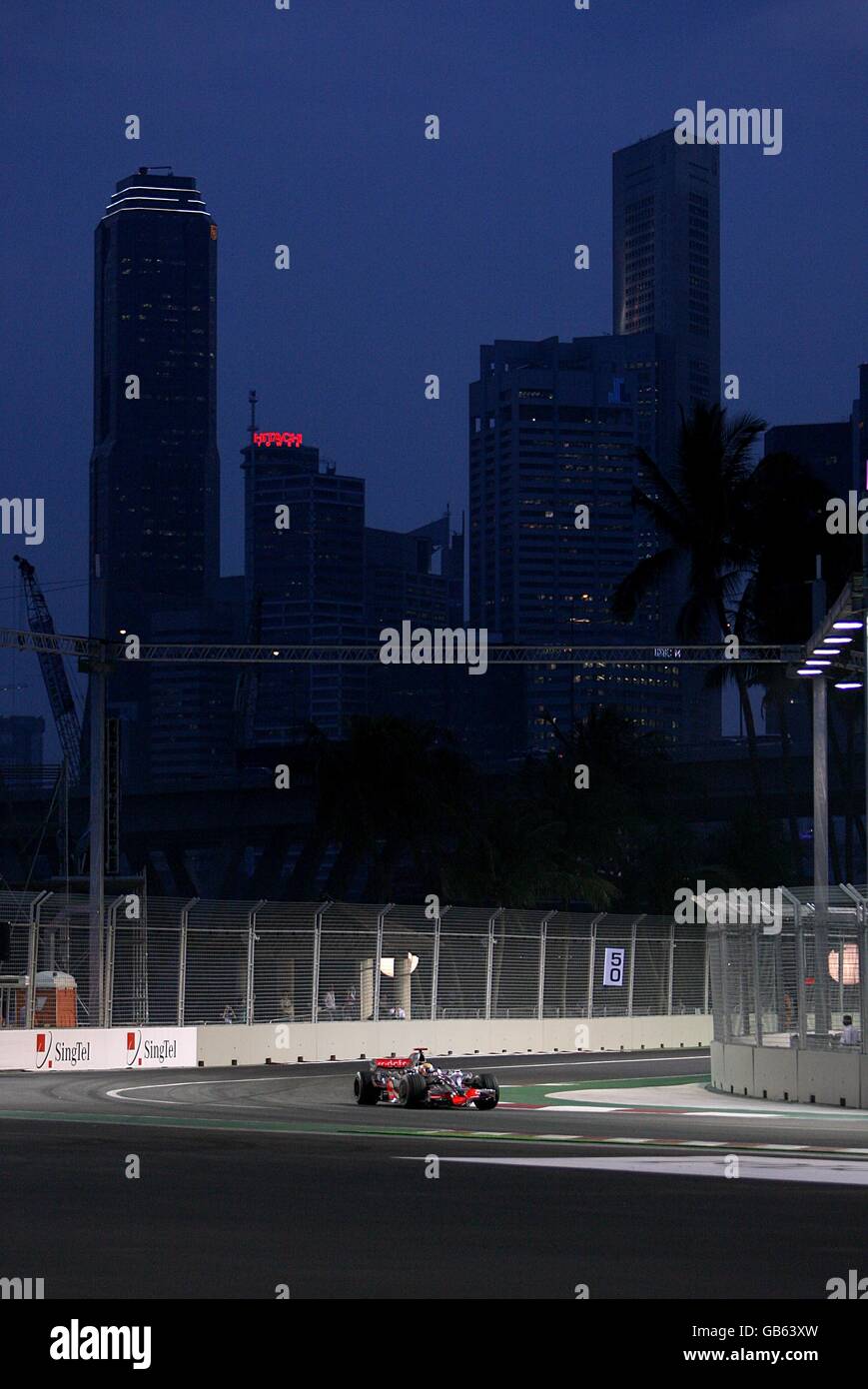 Motor Racing - Formula One Singtel Singapore Grand Prix - Practice ...