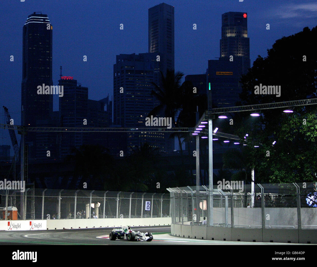 Formula 1 race lights hi-res stock photography and images - Alamy