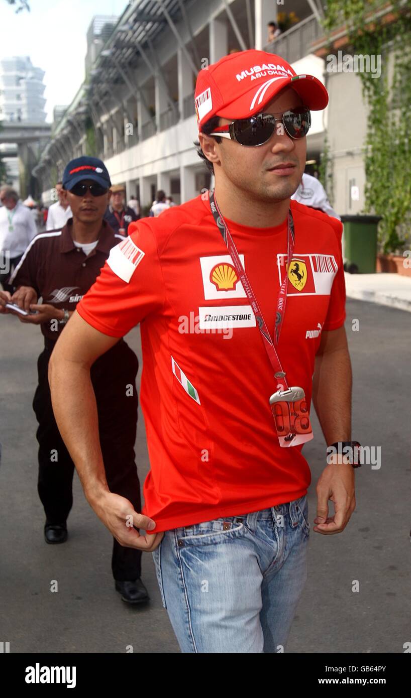 Motor Racing - Formula One Singtel Singapore Grand Prix - Qualifying ...