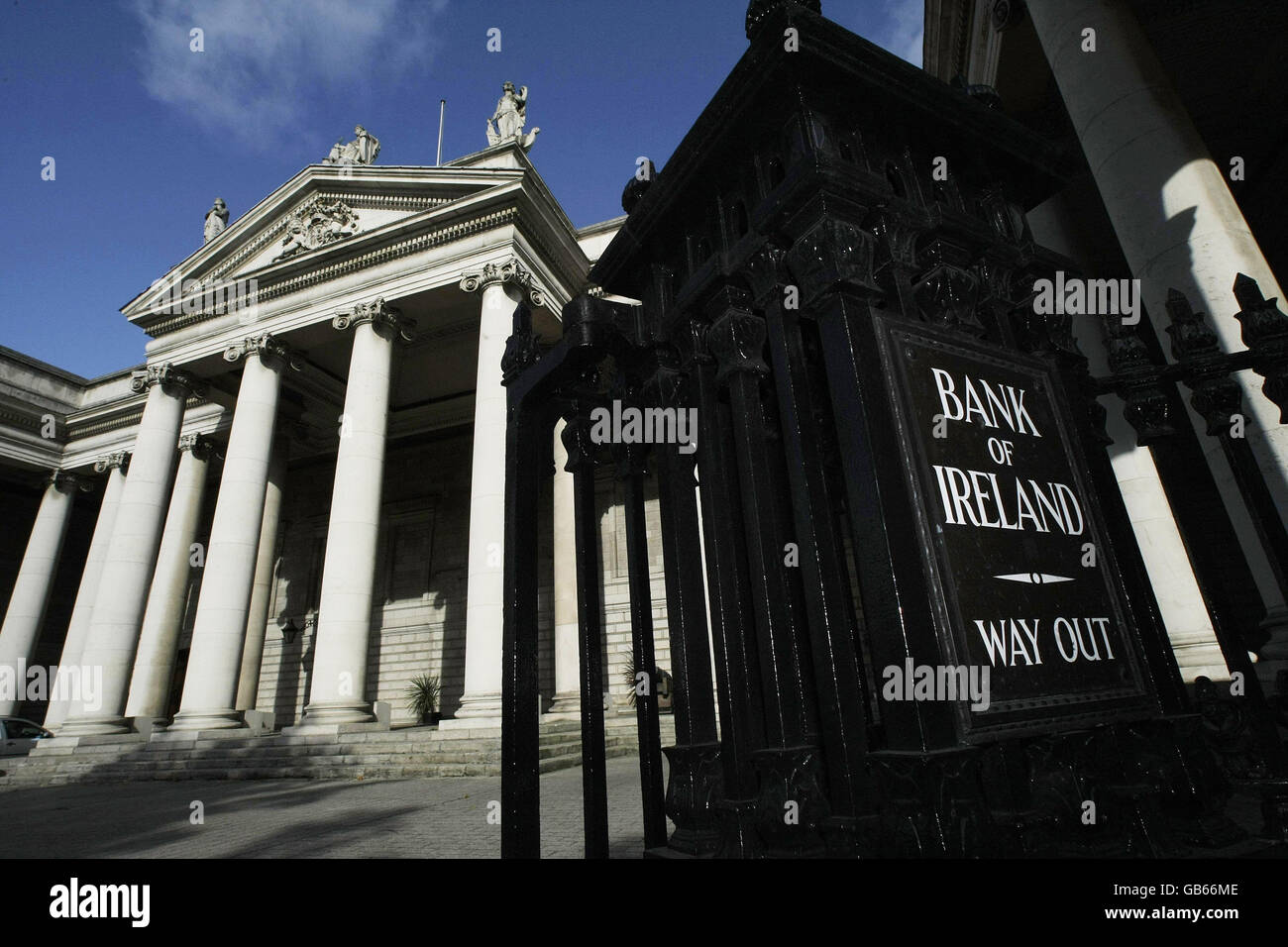 The bank ireland headquarters in dublin city centre hi-res stock ...