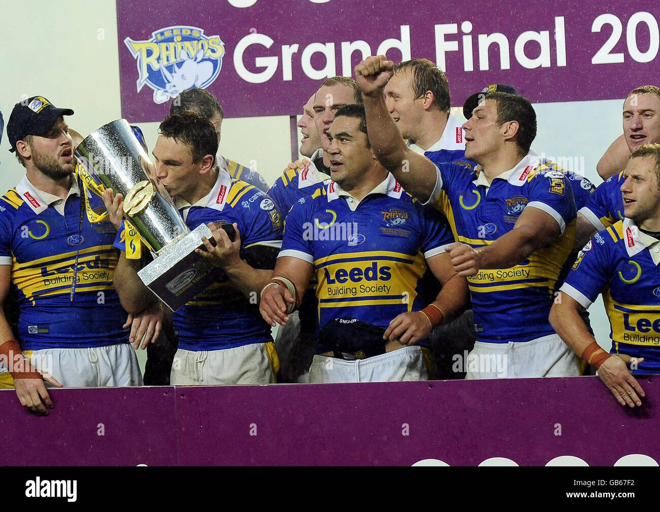 Leeds Rhinos captain Kevin Sinfield kisses the trophy as he celebrates ...
