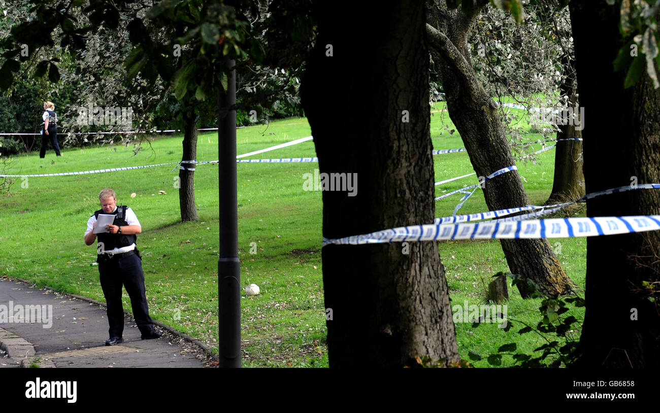 Police guard the scene of a crime in Harrow, Middlesex Stock Photo - Alamy